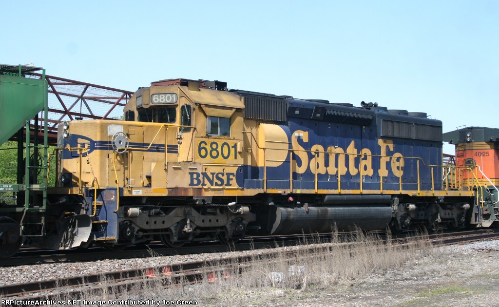 BNSF 6801